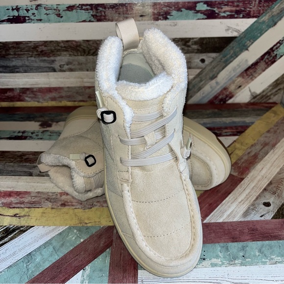 Stio | Shoes | Stio Womens Colter Chukka Boot Nwob Faded Oak Color ...